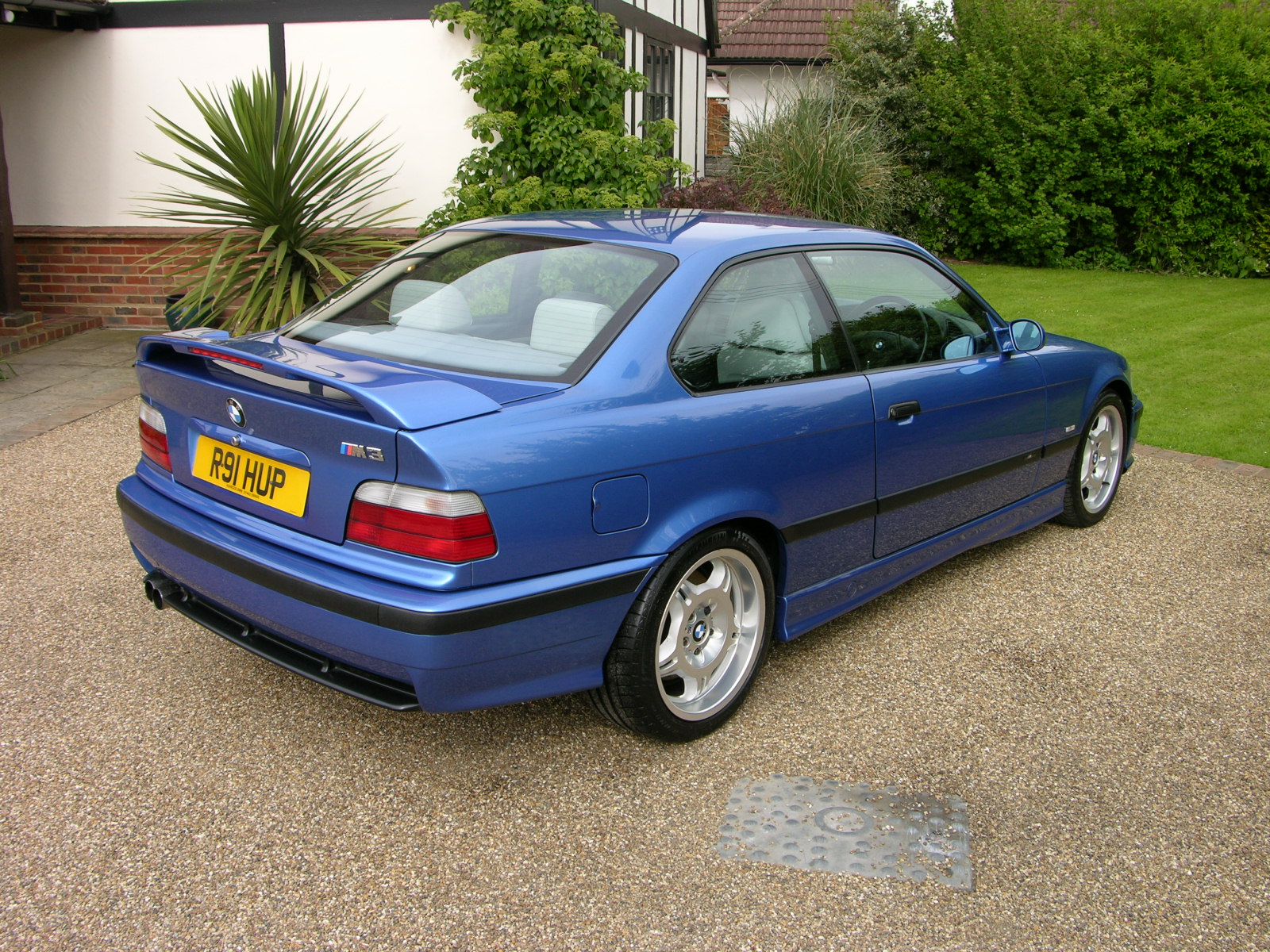 BMW M3 Coupe E36 3 2 321 Hp BMW M3 Coupe E36 3 2 321 Hp